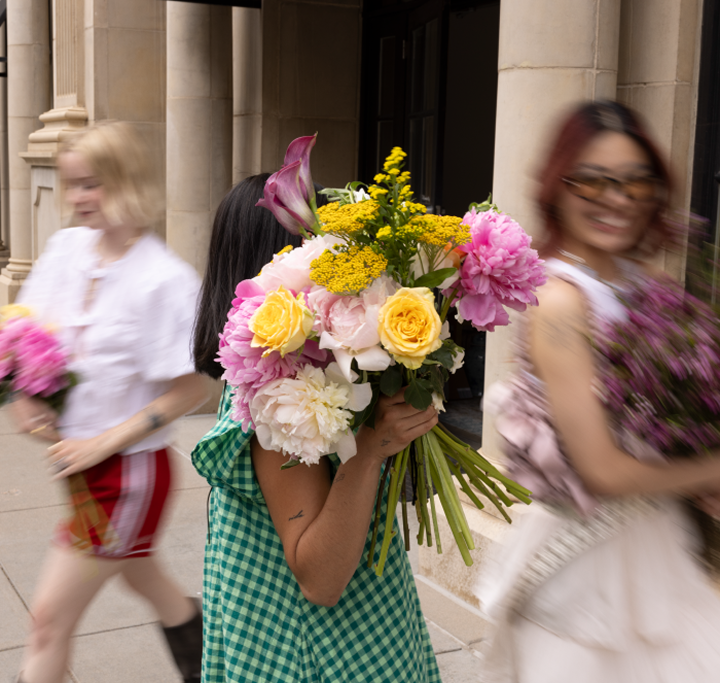 Send Fresh Flowers in a Box | Flower Delivery by Fresh Sends
